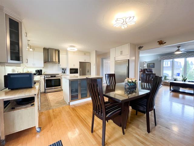 Maison de plain-pied | À vendre | 3 chambre(s) | 14 Rue Henri-Lessard ...