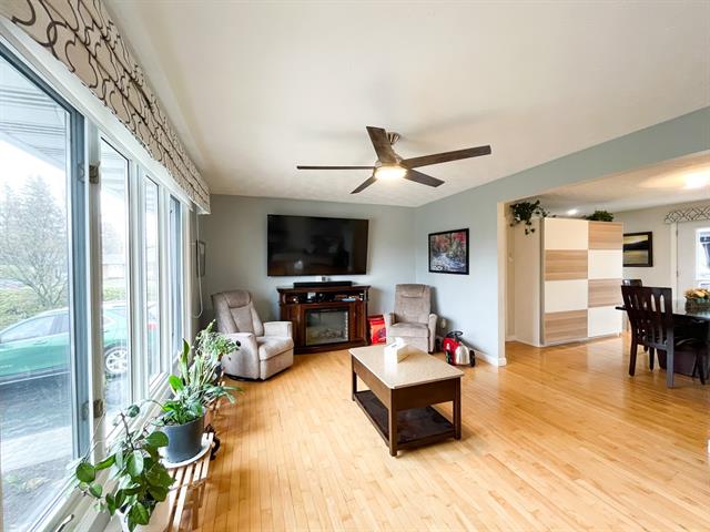 Maison de plain-pied | À vendre | 3 chambre(s) | 14 Rue Henri-Lessard ...